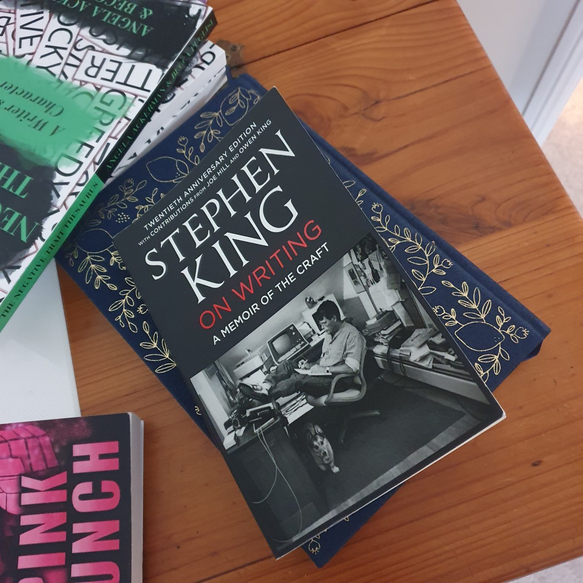 Book Review – Stephen King On Writing – Laura Kinch – Author